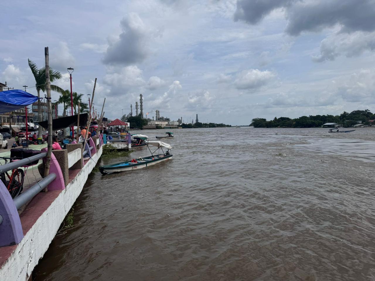 El Heraldo de Poza Rica - Aún sin desbordarse el río Coatzacoalcos en ...