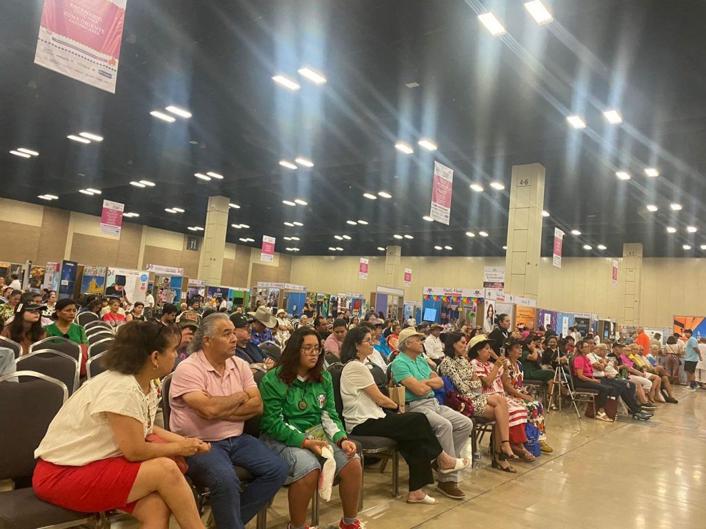 El Heraldo de Poza Rica - Destacan papantecos en Tianguis Internacional