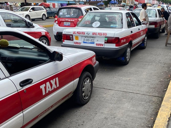 El Heraldo de Poza Rica - Destinan 28 mdp para apoyar a taxistas
