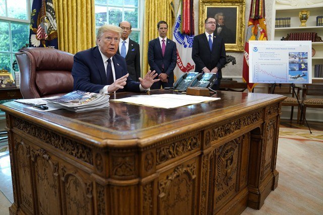 El Heraldo de Poza Rica - Firma Trump decreto para regular Twitter y ...