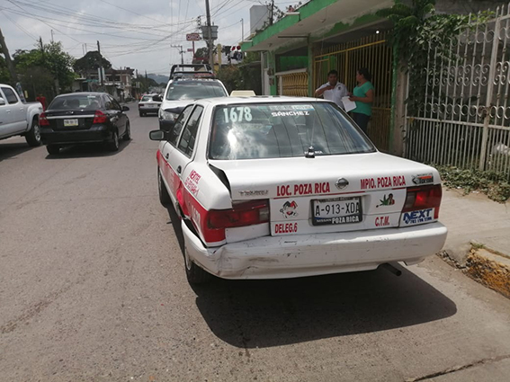 El Heraldo de Poza Rica - Mujer lesionada en accidente de taxi